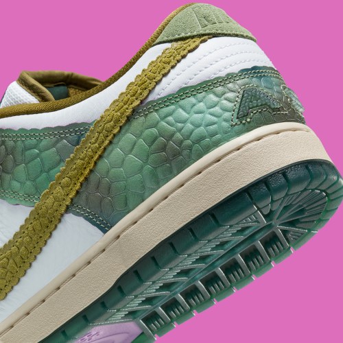 Alexis Sablone Nike SB Dunk Low | SneakerNews.com