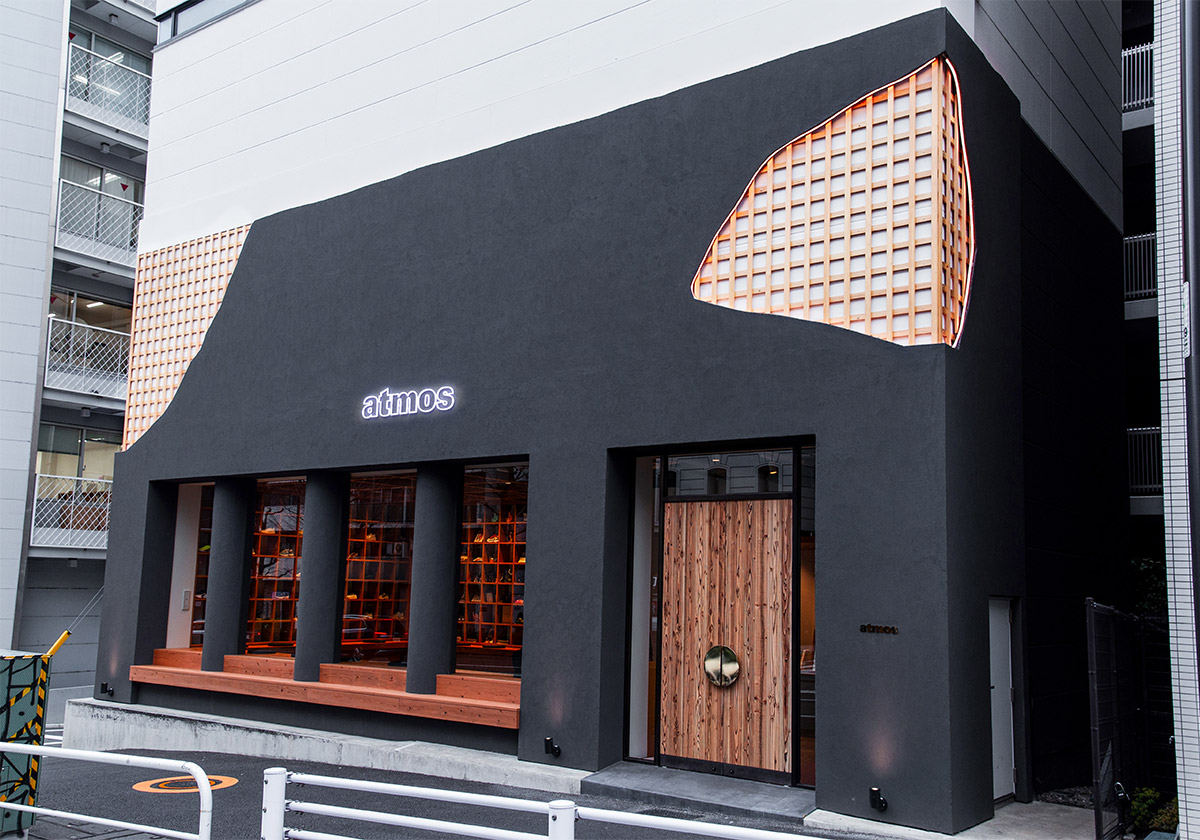The New "atmos Gold" Concept Store Opens In Japan | SneakerNews.com