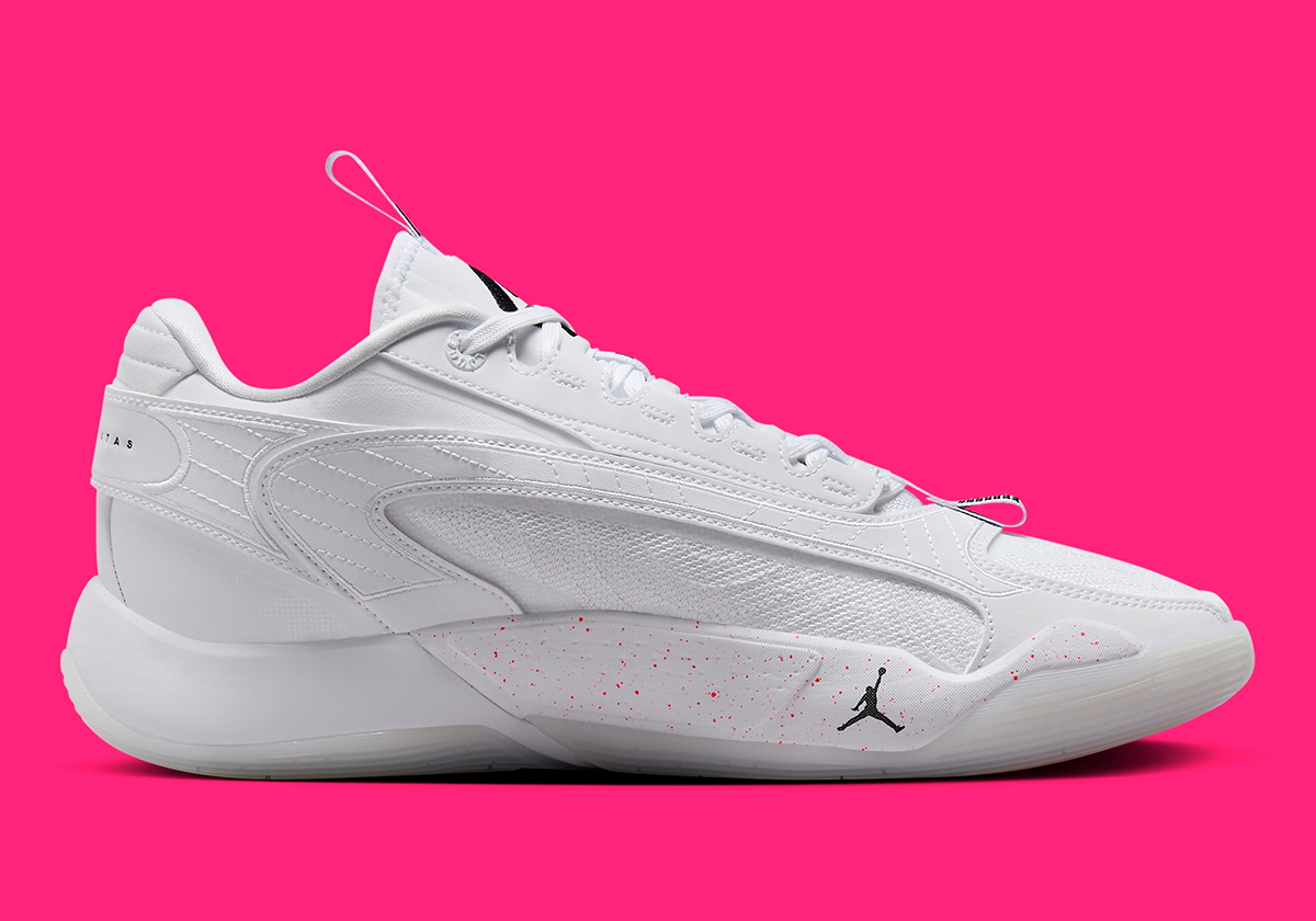 Jordan Luka 2 "White/Hyper Pink" DX8733-106 | SneakerNews.com