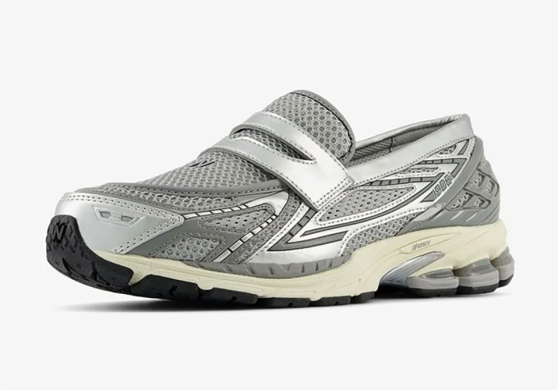 New Balance 1906 Loafer "Silver" U1906LAE | SneakerNews.com