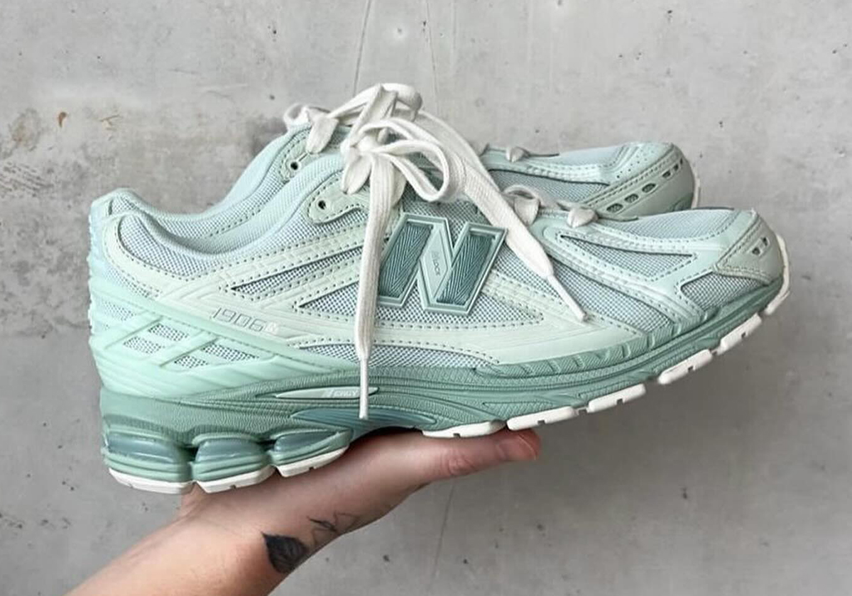 New Balance 1906R Womens M1906RZC M1906RZV | SneakerNews.com