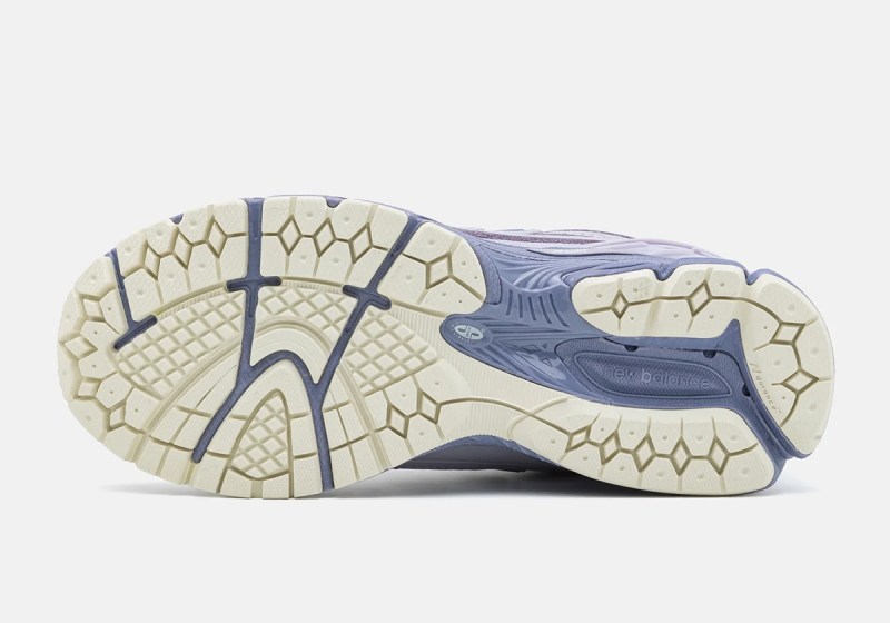 New Balance 1906R Womens M1906RZC M1906RZV | SneakerNews.com