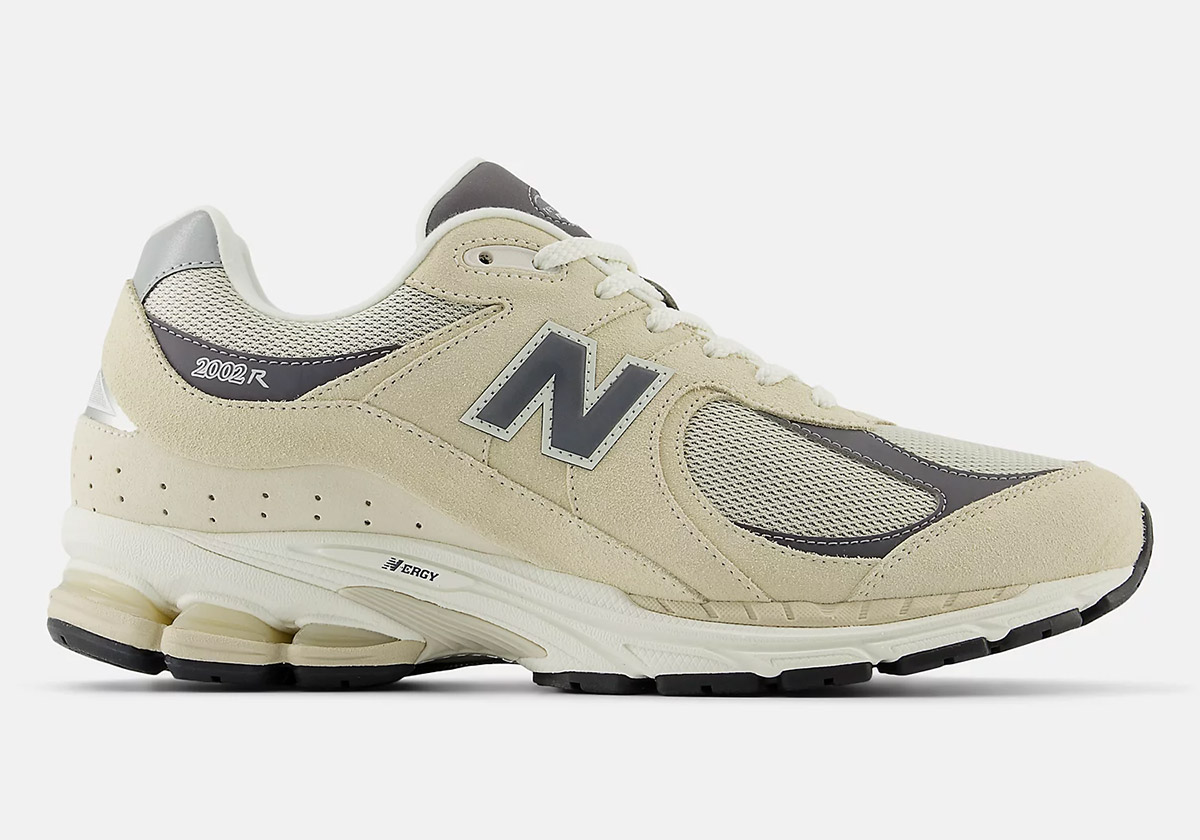New Balance 2002R "Sandstone/Magnet/Linen" M2002RFA | SneakerNews.com