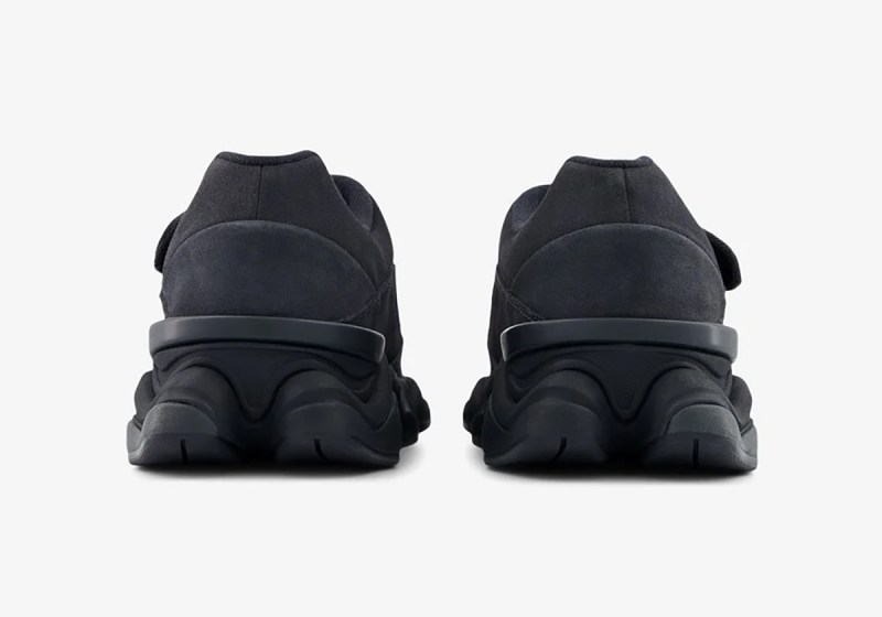 New Balance 8040 Release Date | SneakerNews.com