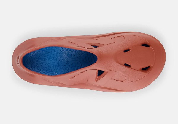 The New Balance Fresh Foam X RCVRY Enters The Mule Chat | SneakerNews.com