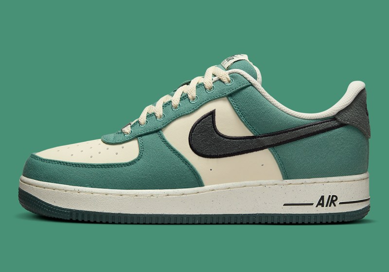 Nike Air Force 1 Low "Notebook Scribbles" FQ8713-100 | SneakerNews.com