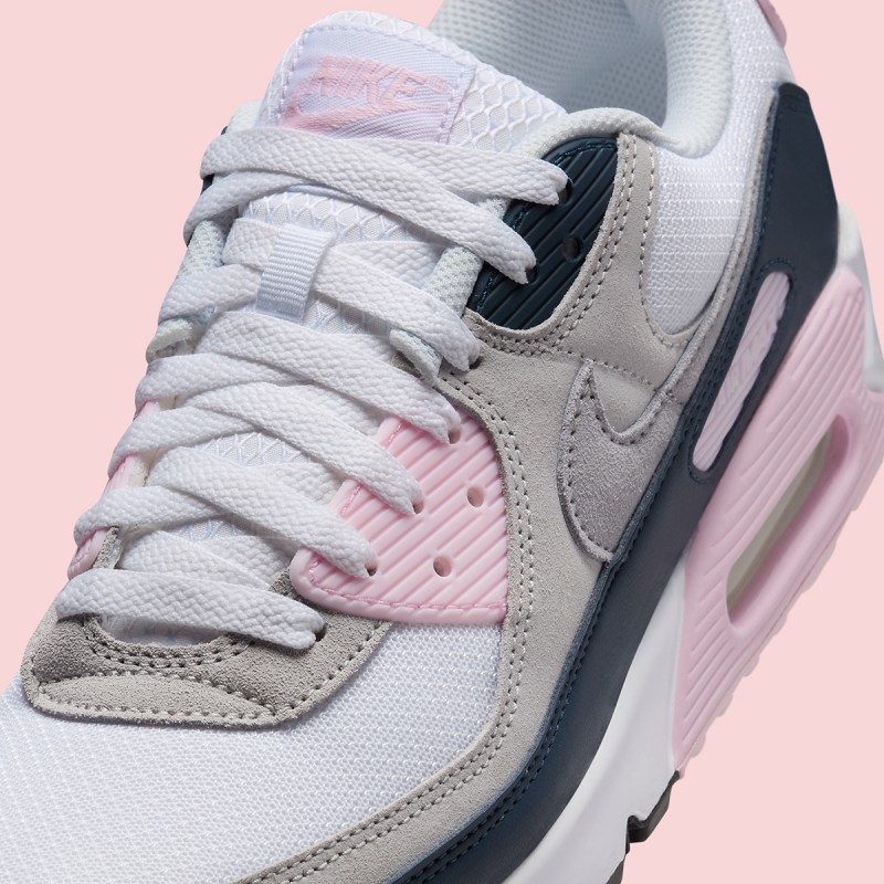 Nike Air Max 90 "Pink/Navy" DM0029-106 | SneakerNews.com
