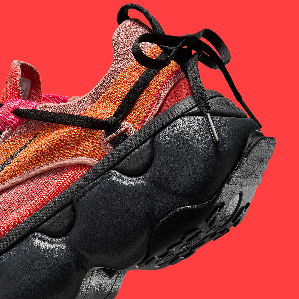 Nike Flyknit Bloom "Bright Crimson/Black" FD2149-600 | SneakerNews.com