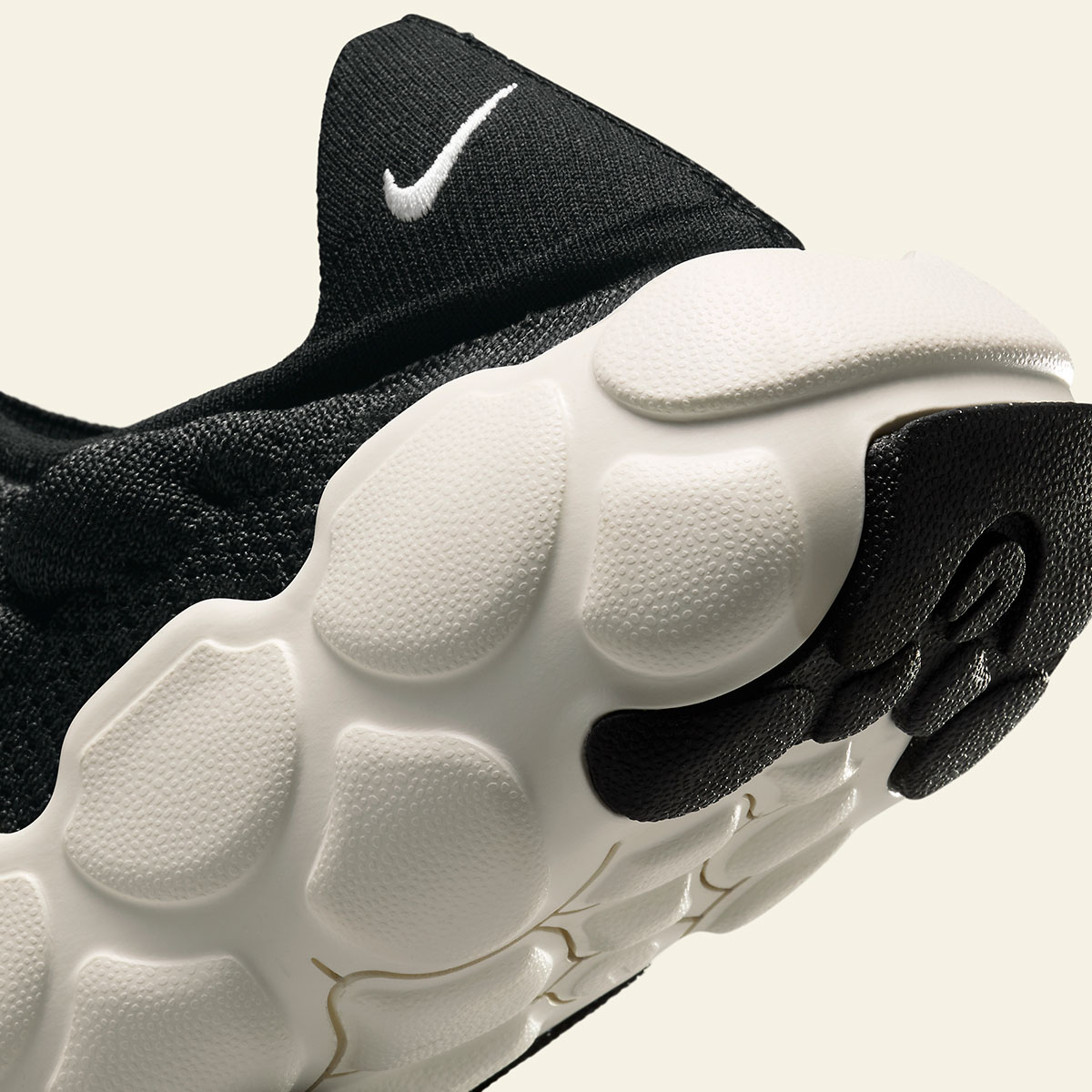 Nike Flyknit Haven "Black/Sail" FD2148-004 | SneakerNews.com