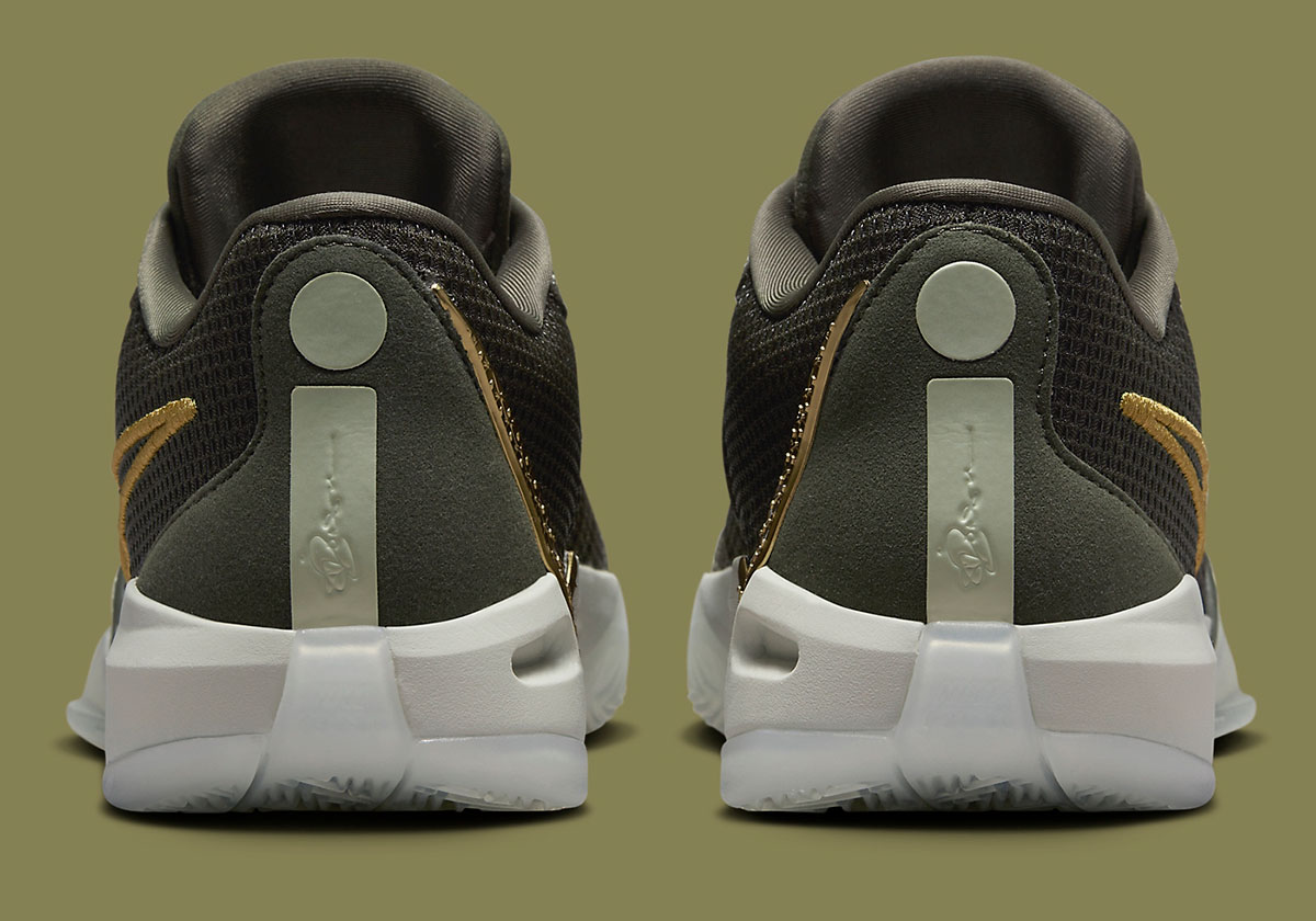 Nike Sabrina 1 "Dedication" Cargo Khaki/Metallic Gold | SneakerNews.com