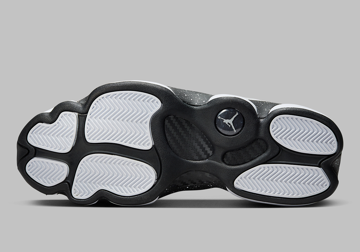 Jordan 6 Rings "Reverse Oreo" 322992-111 | SneakerNews.com