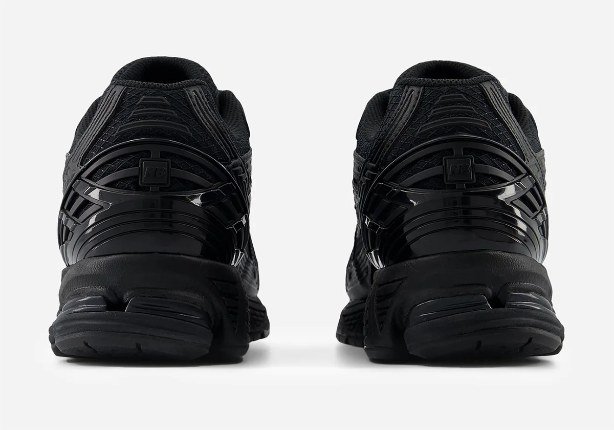 New Balance 1906U "Triple Black" M1906NJ | SneakerNews.com