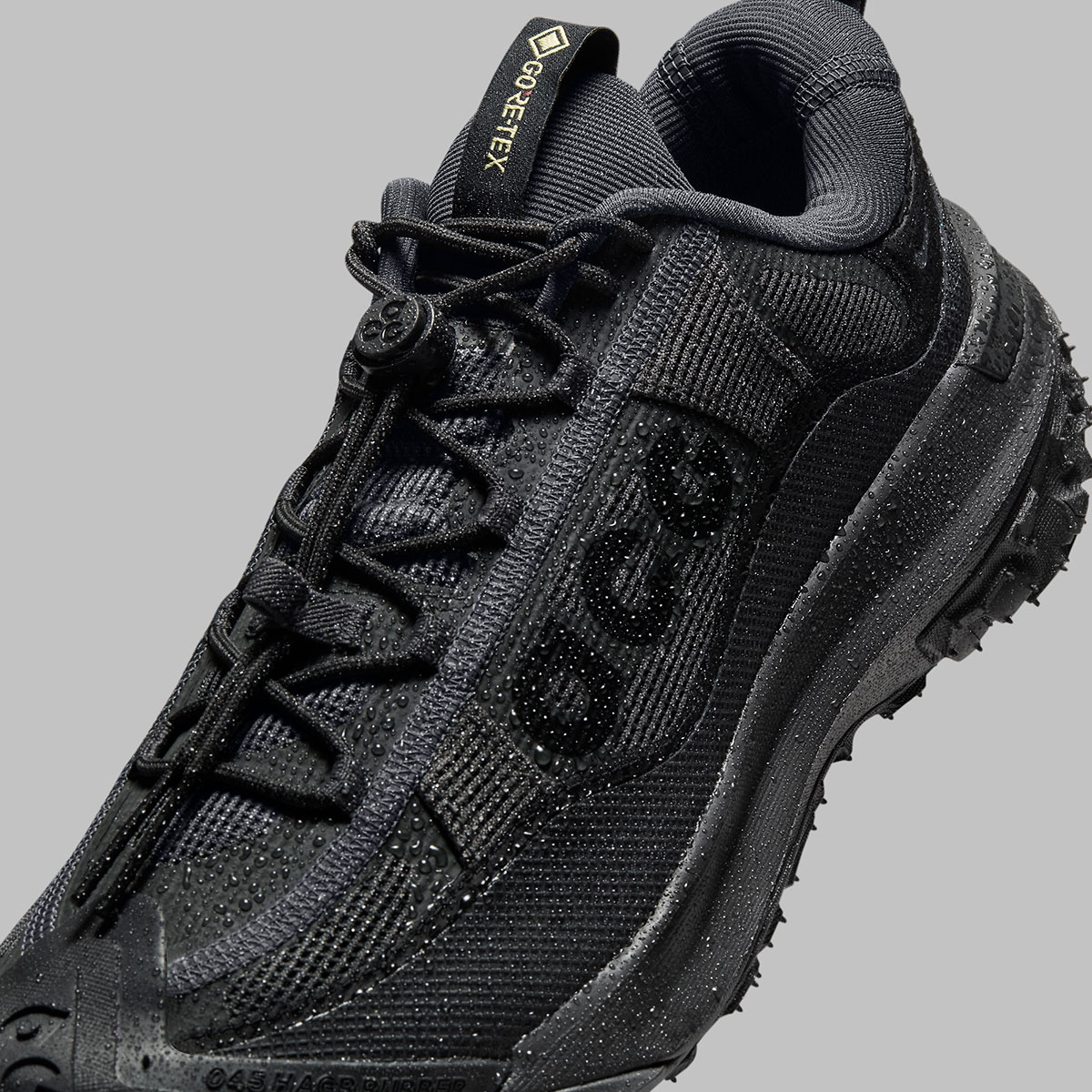 Nike ACG Mountain Fly Low 2 Gore-Tex "Black" HF6245-001 | SneakerNews.com