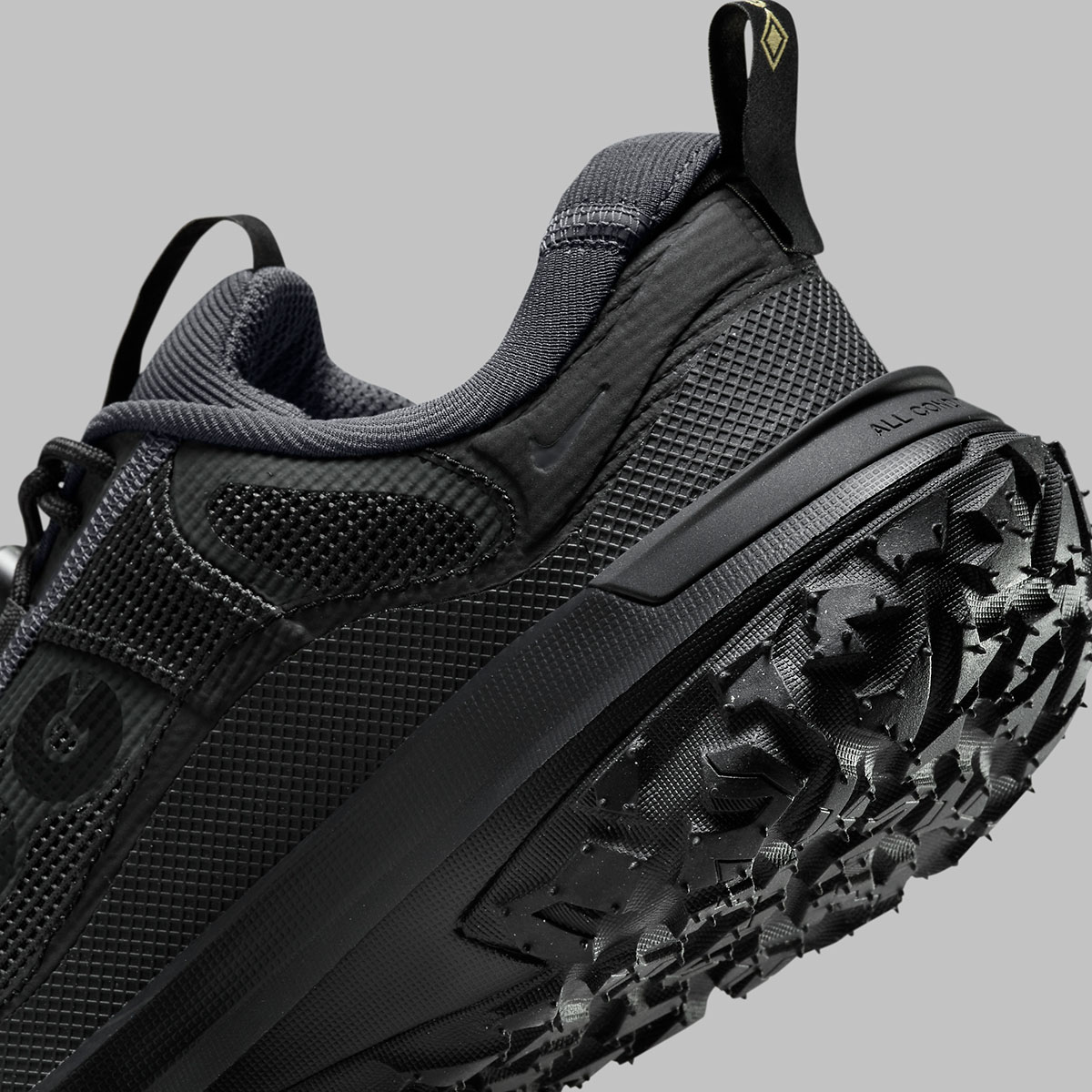 Nike ACG Mountain Fly Low 2 Gore-Tex "Black" HF6245-001 | SneakerNews.com