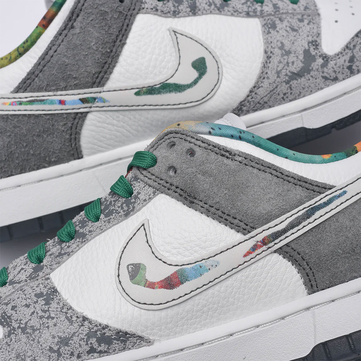 Nike Dunk Low "Philly" Release Date | SneakerNews.com