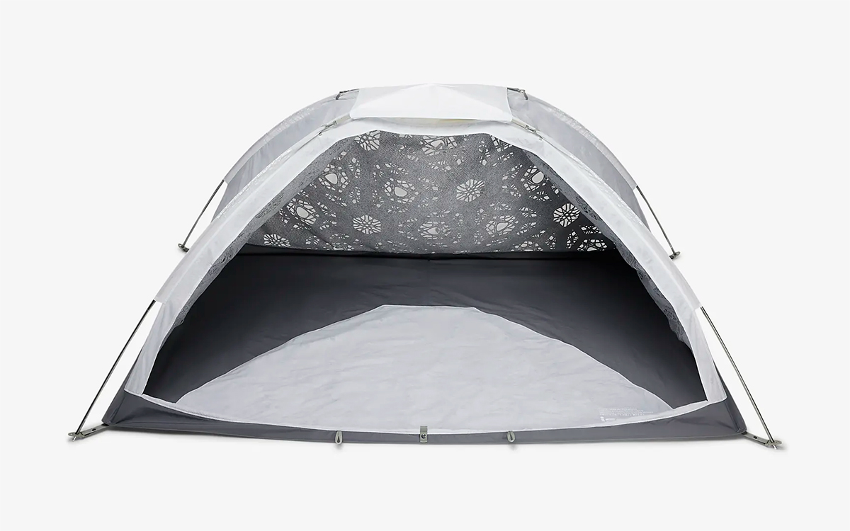 Nike ISPA Metamorph Poncho Tent FJ7267-025 | SneakerNews.com