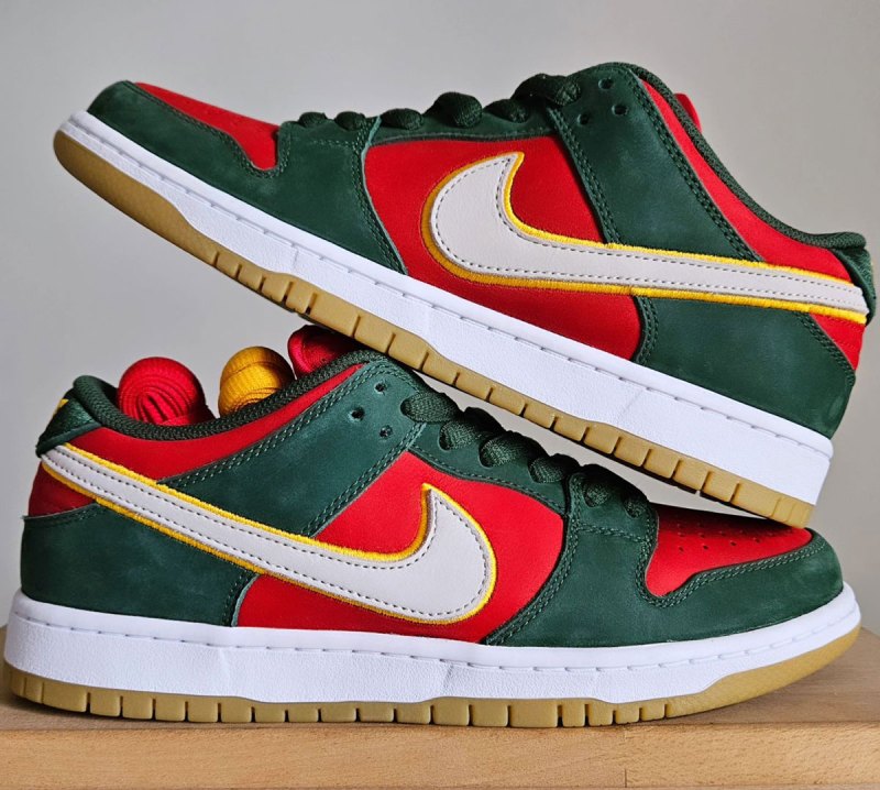 The Nike SB Dunk Low "Seattle Sonics" Will Release Holiday 2024 ...