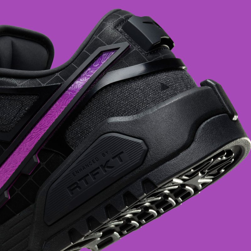 RTFKT Nike Dunk Genesis Void” HM4465-001 | SneakerNews.com