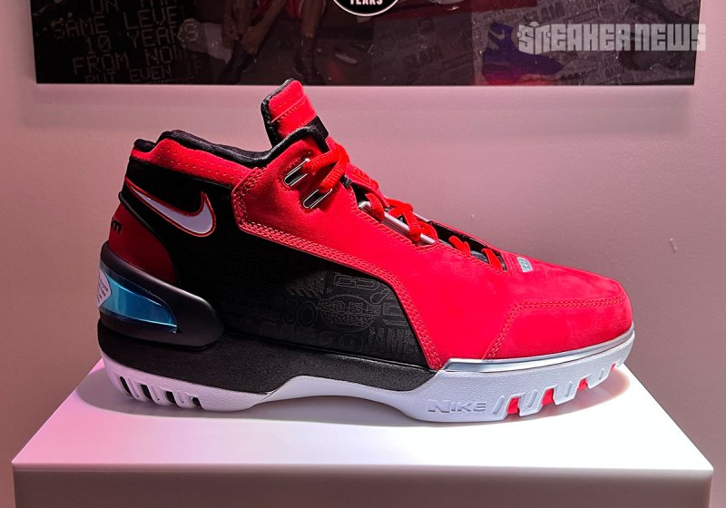 SLAM Nike Air Foamposite One + 30th Anniversary Collection ...