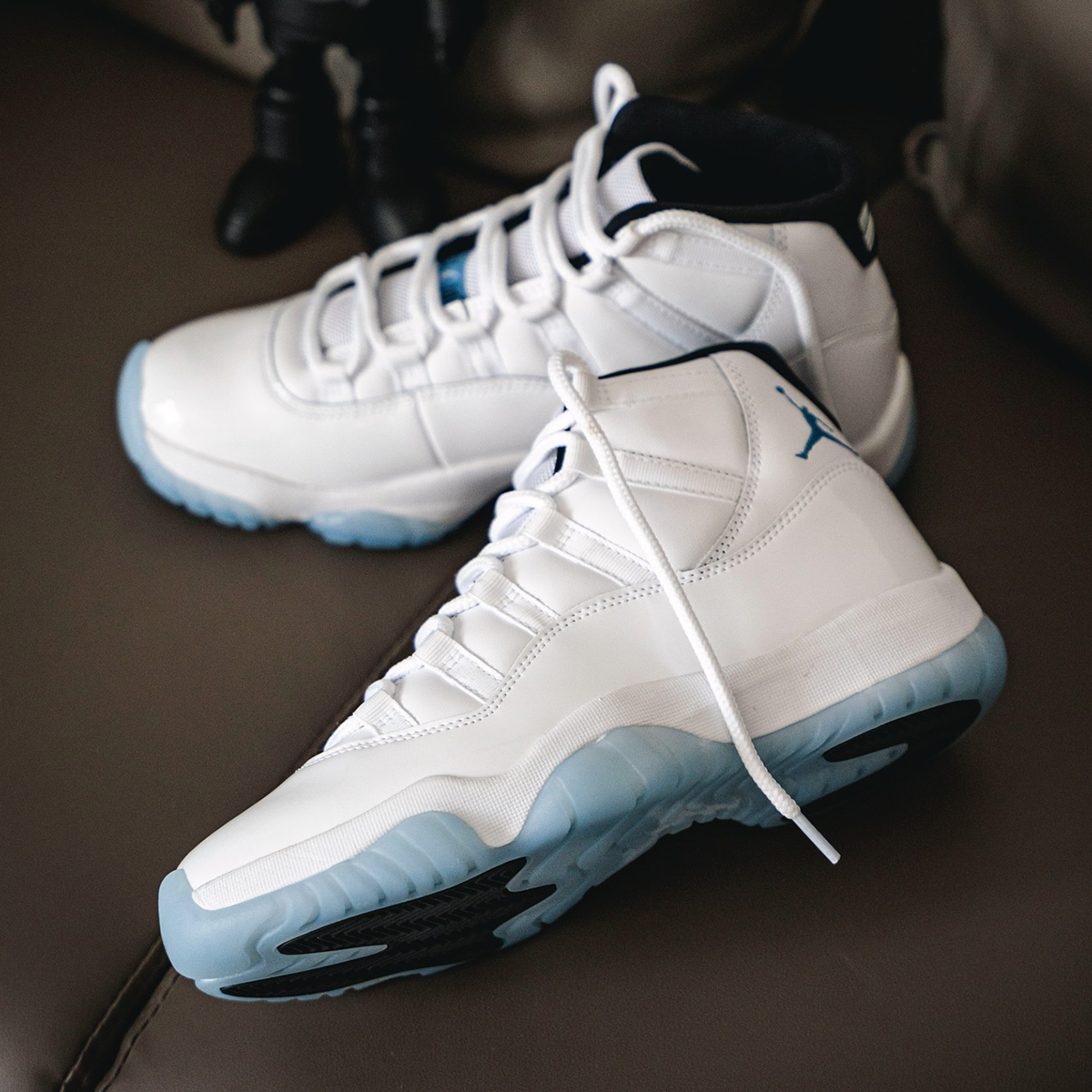 Air Jordan 11 "Legend Blue" 2024 | SneakerNews.com