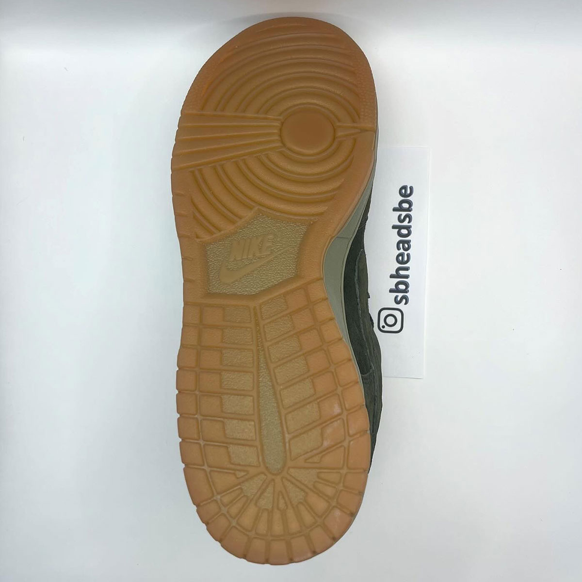 Nike SB Dunk Low OG PRM "Sequoia" 2025 Sample | SneakerNews.com