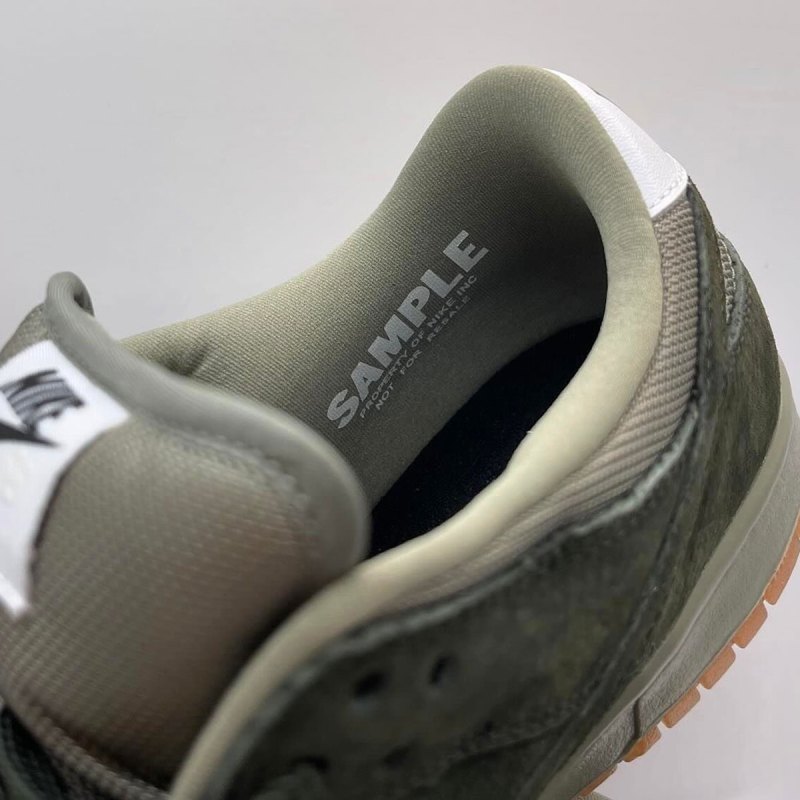 Nike SB Dunk Low OG PRM "Sequoia" 2025 Sample | SneakerNews.com