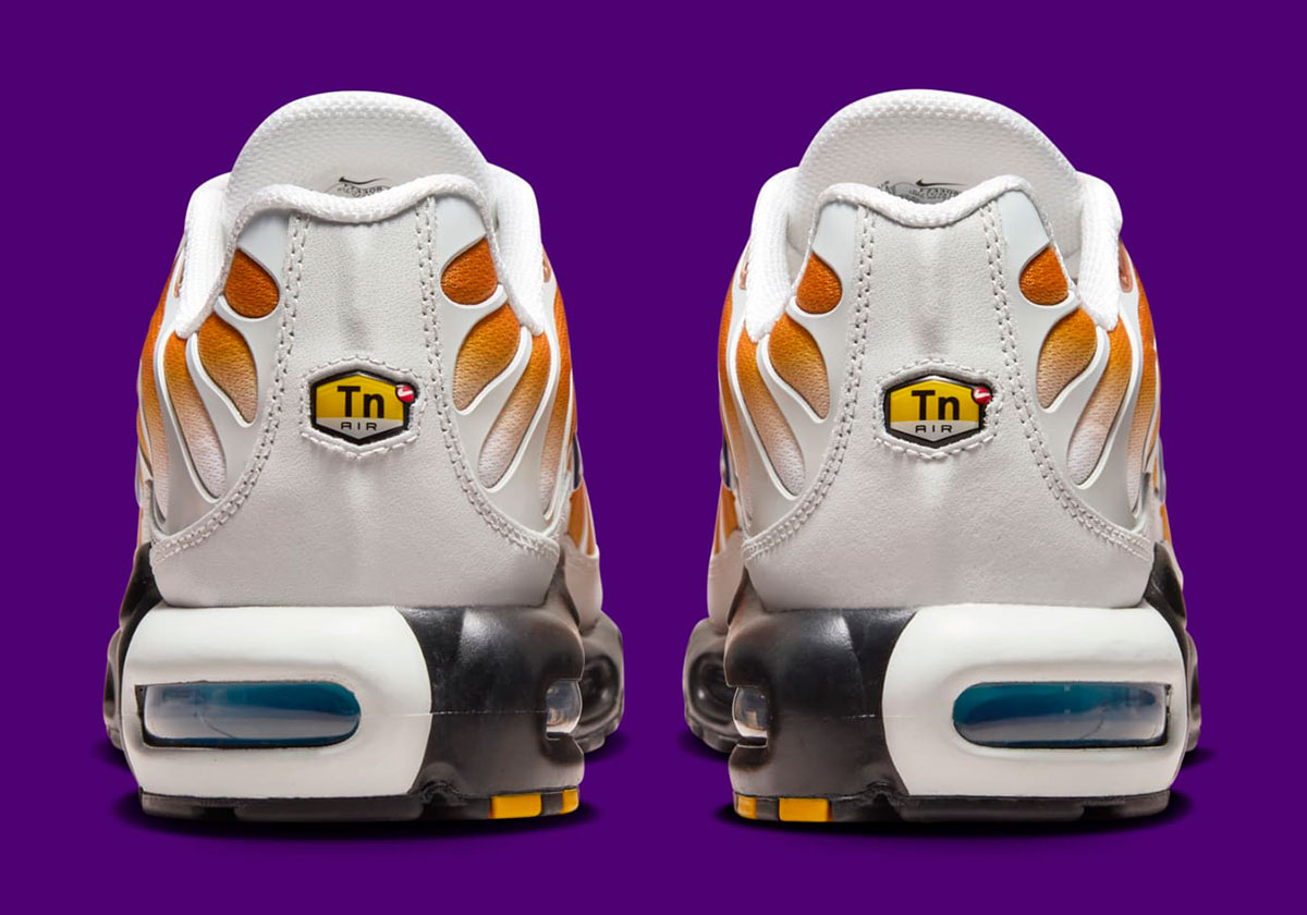 One Block Down Nike Air Max Plus Release Date | SneakerNews.com
