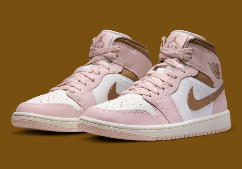 Air Jordan 1 Mid WMNS "Neapolitan" BQ6472-620 | SneakerNews.com