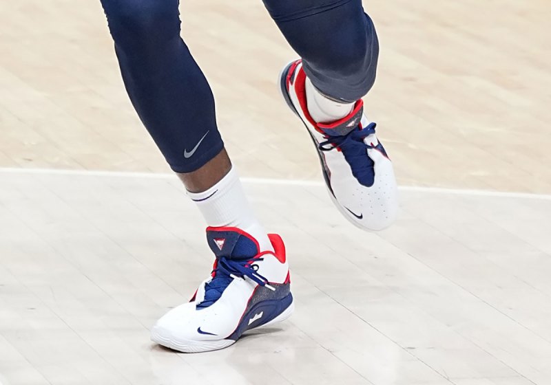 LeBron James Reveals The Nike LeBron 22 | SneakerNews.com