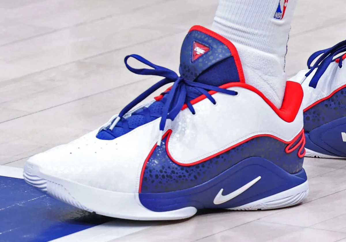 LeBron James Reveals The Nike LeBron 22 | SneakerNews.com