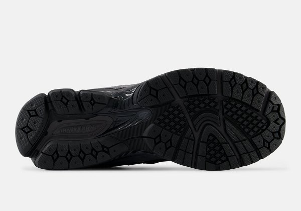 New Balance 2002R "Black/Magnet" M2002RBL | SneakerNews.com