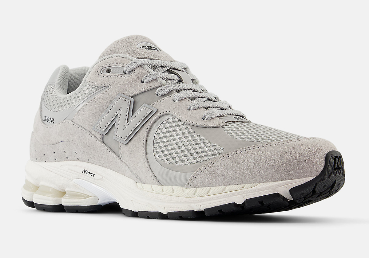 New Balance 2002R "Tape Layer Pack" | SneakerNews.com
