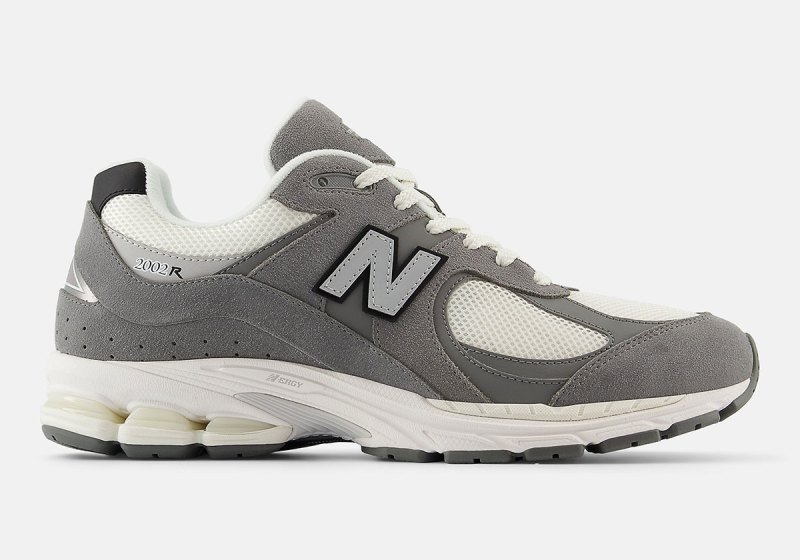 New Balance 2002R "Grey/White/Black" M2002RRD | SneakerNews.com