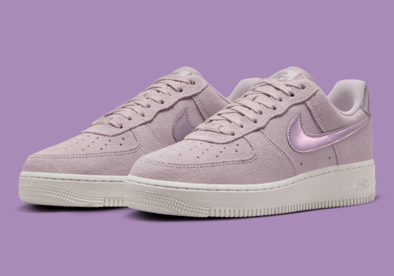 Nike Air Force 1 Low W "Platinum Violet" HJ4401-001 | SneakerNews.com