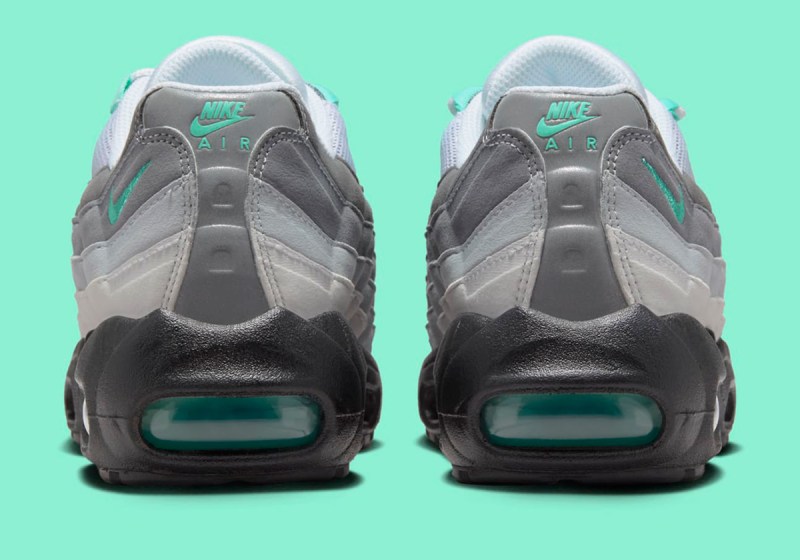 Nike Air Max 95 GS "Grey Gradient/Mint Green" | SneakerNews.com