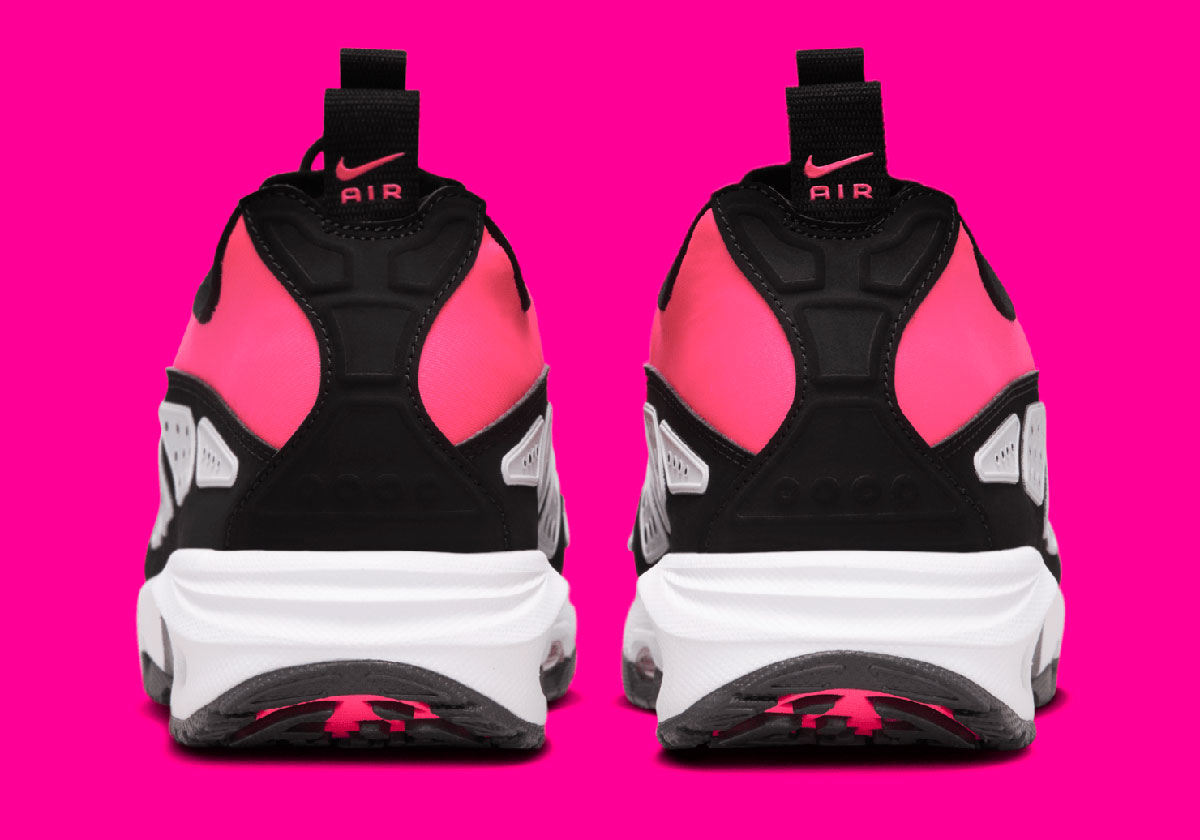 Nike Air Max Sunder "Fuschia Flash/Black" FZ2068-600 | SneakerNews.com