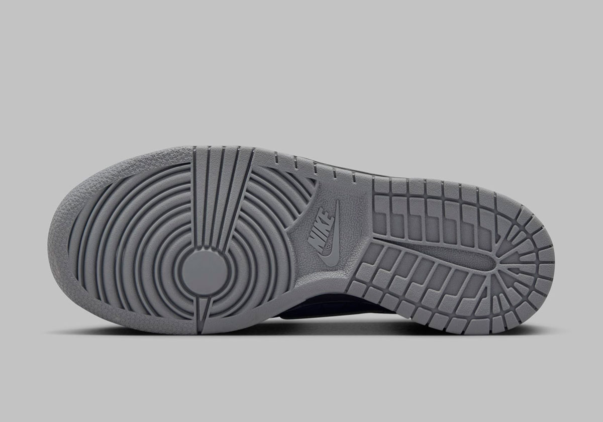 Nike Dunk Low "Black Spider-Man" | SneakerNews.com