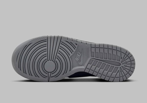 Nike Dunk Low "Black Spider-Man" | SneakerNews.com