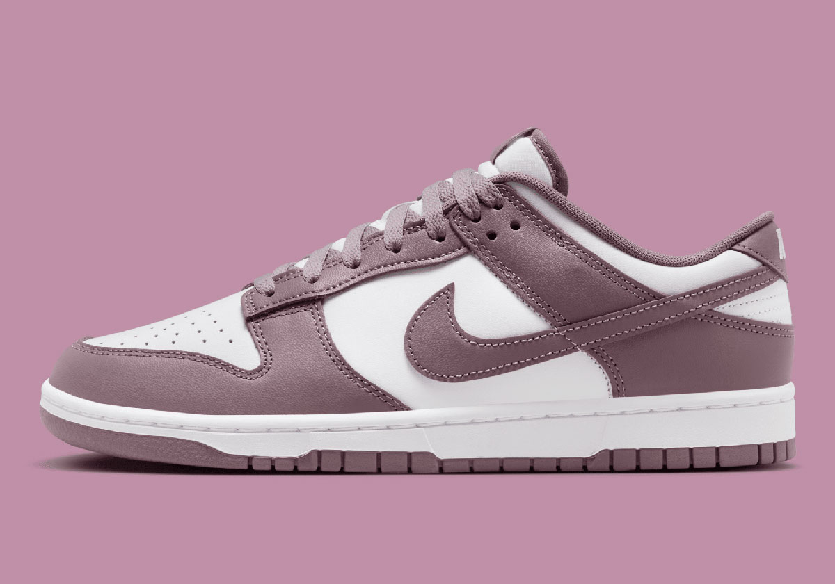 Nike Dunk Low "Violet Ore/White" DV0833-112 | SneakerNews.com