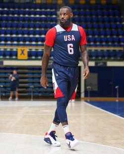 LeBron James Reveals The Nike LeBron 22 | SneakerNews.com