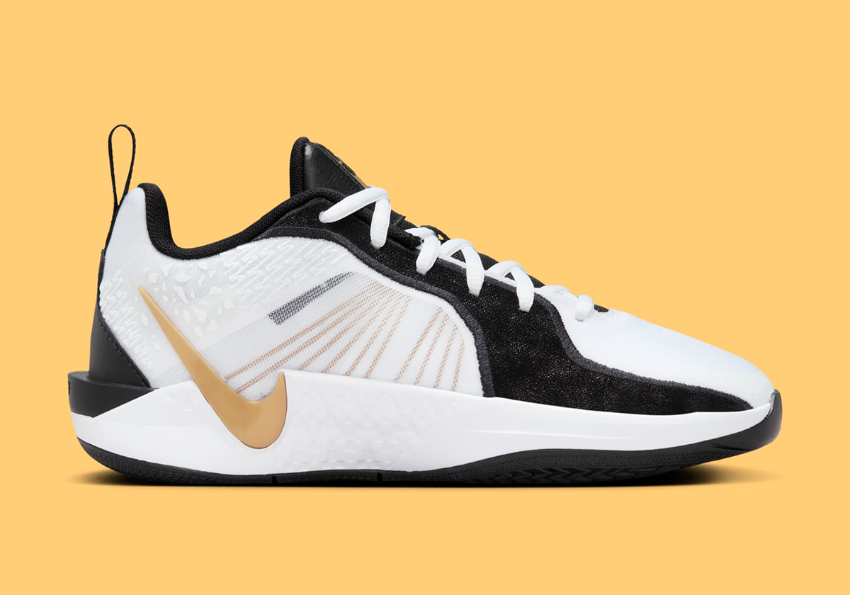Nike Sabrina 2 "Black/Metallic Gold/White/Anthracite" FQ7377-001 ...