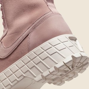 Air Jordan 1 Brooklyn "Pink Suede" FJ5737-601 | SneakerNews.com