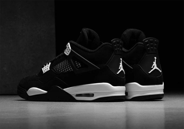 Air Jordan 4 "White Thunder" Store List FQ8138-001 | SneakerNews.com