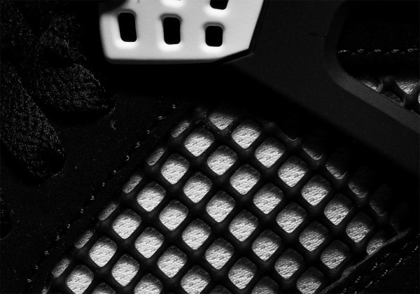 Air Jordan 4 "White Thunder" Store List FQ8138-001 | SneakerNews.com