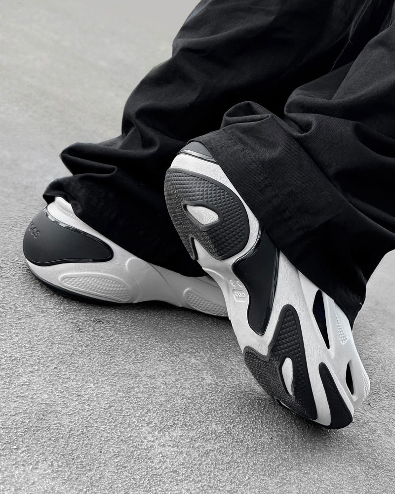 Crocs Bubble Crush Clog Release Info | SneakerNews.com