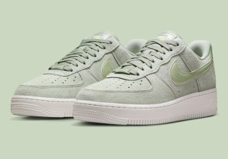 Jordan Legacy 312 Low "Black/Racer Blue/White" CD7069-114 | SneakerNews.com