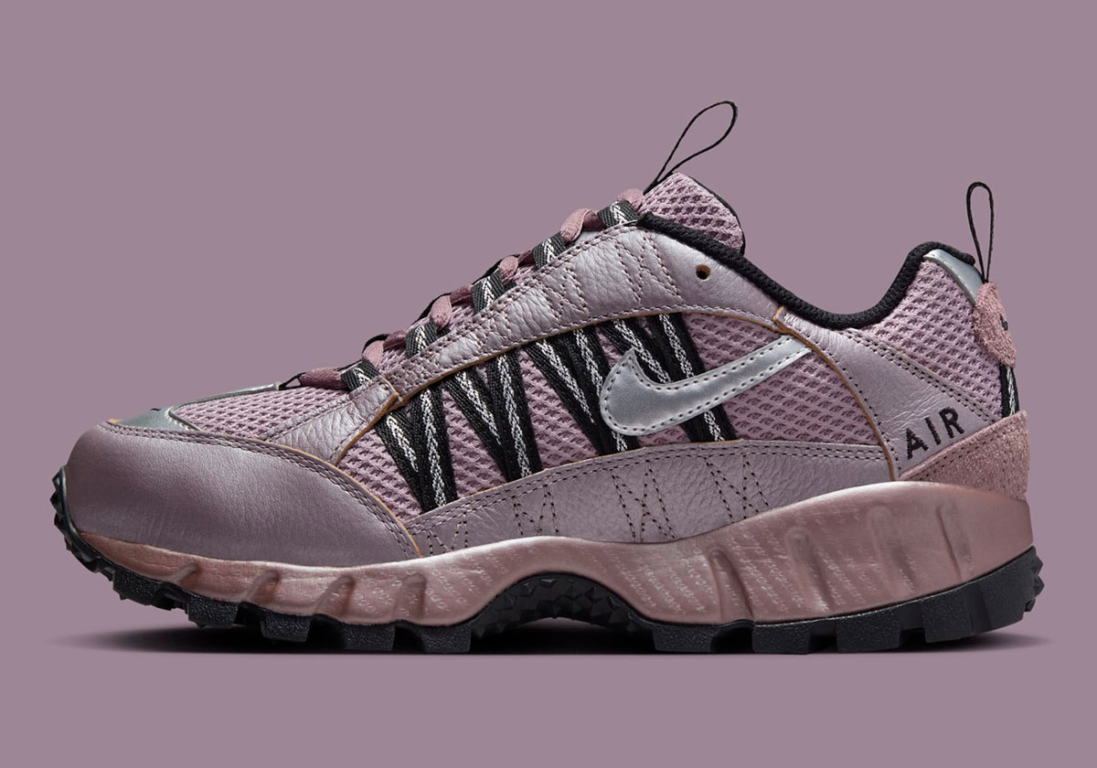 Nike Air Humara "Light Violet Ore/Black" FZ8769-201 | SneakerNews.com