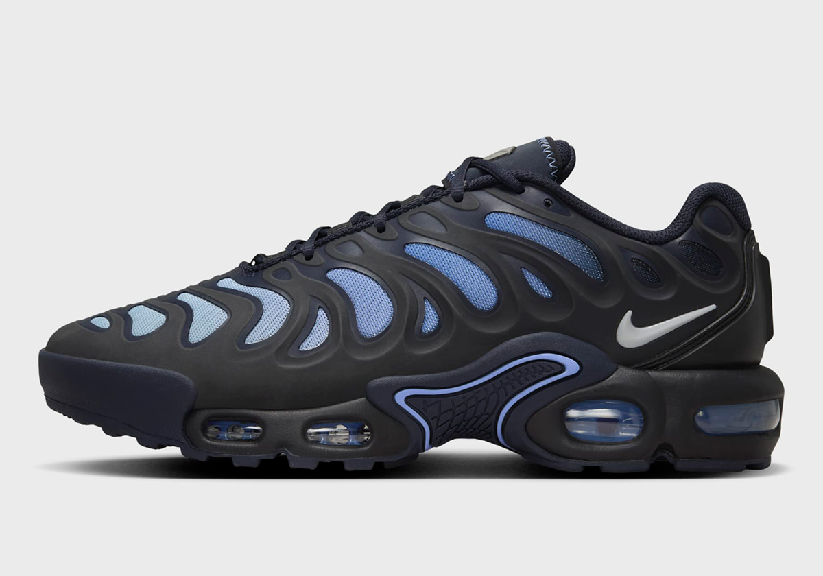Nike Air Max Plus Drift "Navy/University Blue" FV4081-001 | SneakerNews.com