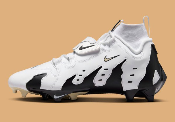 Nike Diamond Turf 96 Football Cleats White/Team Gold | SneakerNews.com