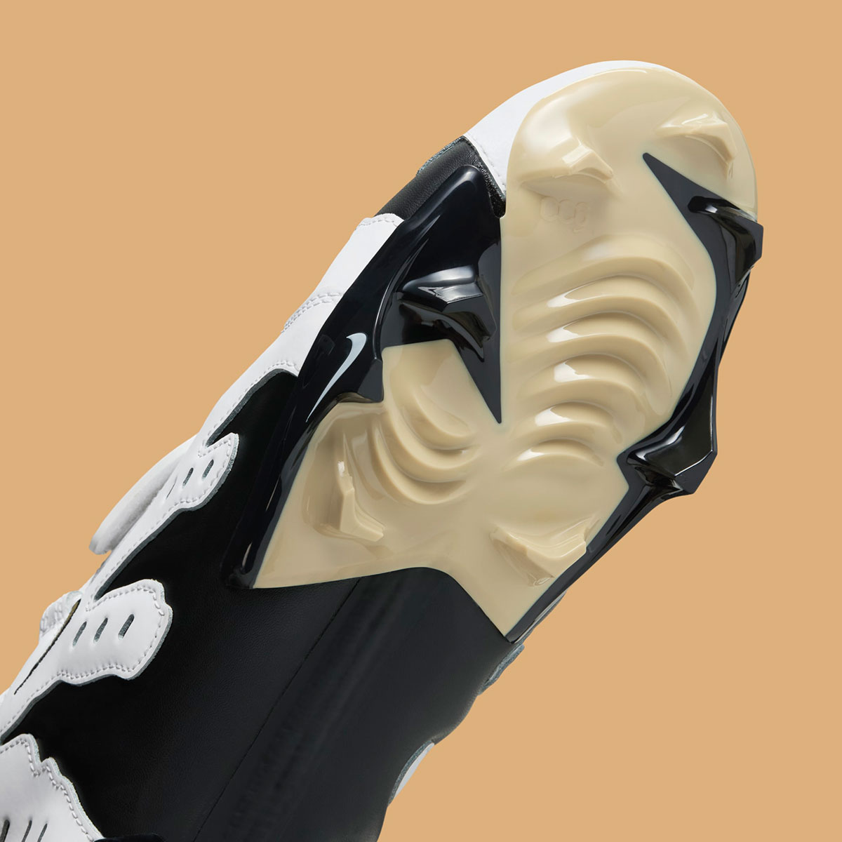 Nike Diamond Turf 96 Football Cleats White/Team Gold | SneakerNews.com